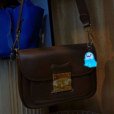 6Pcs Glowing In The Dark Specter Keychain Phantoms Pendant