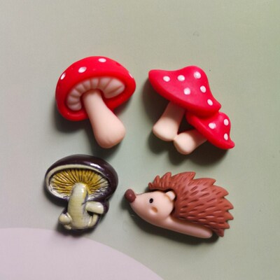 10 pcs flat back cartoon figurine/miniatures hedgehog mushro