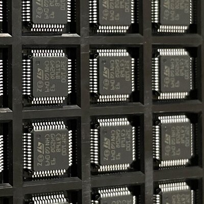 STM32F100C8T6B  STM32F100CBT6B  STM32F103C8 CB  STM32F103C6