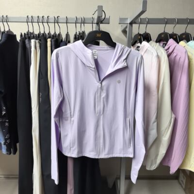 361度运动风衣外套女士2026夏季新品薄款针织帽衫上衣562624009A