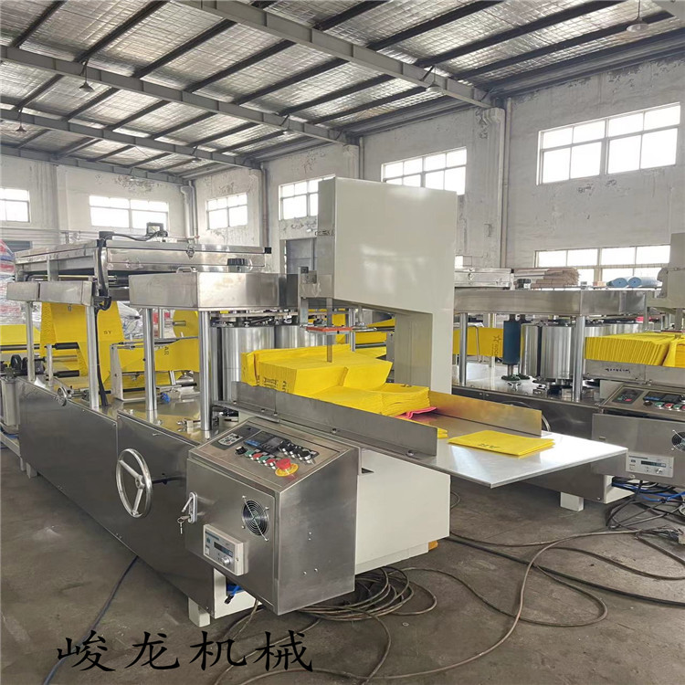 380跪拜地垫擦拭布折叠机出口专用 工业清洗布百洁布加工设备