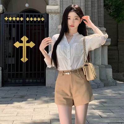 卡其色高腰短裤女2026新款老钱风显瘦百搭a字腰带休闲裤