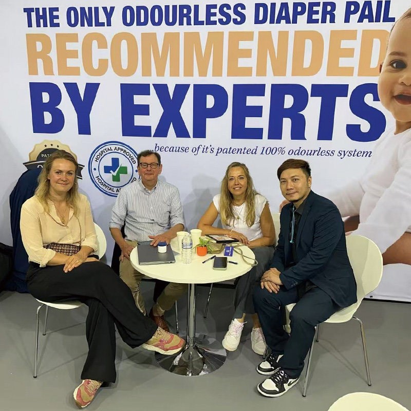 荷兰进口DiaperChamp婴儿尿布桶防臭尿片密封垃圾桶-脚踏款小码