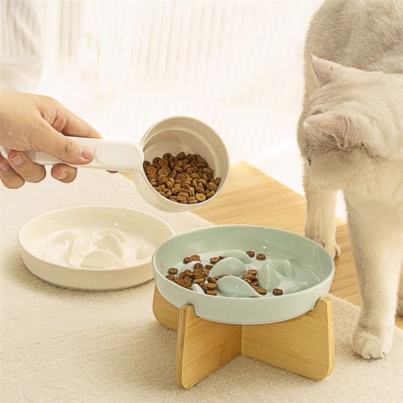 宠物慢食碗狗陶瓷狗盆狗碗防打翻猫咪食盆减缓进食防噎猫碗护颈椎