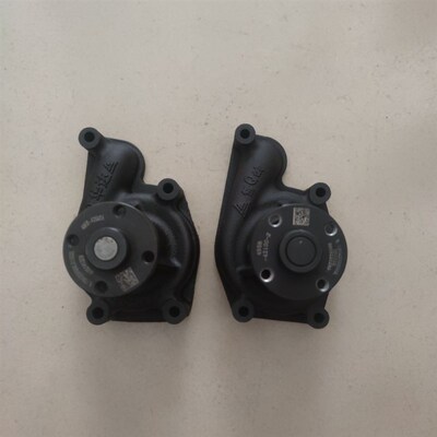 新源65/75胶轮式挖掘机 新柴发动机495/498/4D32水泵总成原厂配件