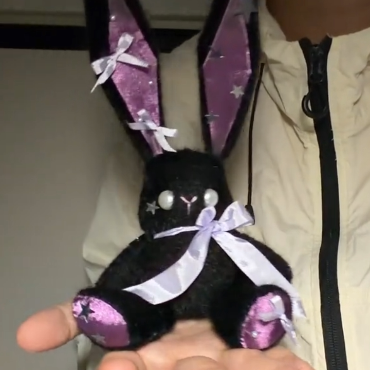 怪奇兔兔陨落星兔玩偶挂件手工DIY材料包送女生女朋友礼物