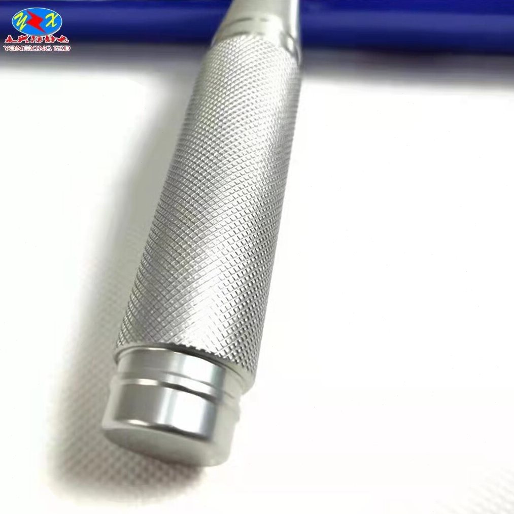 甄选厂家无尘车间清洁滚轮蓝色硅胶滚轮防静电铝合金手柄粘尘滚筒
