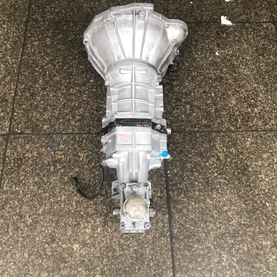 帕拉丁2.4 KA24 四驱手动变速箱,波箱 分动箱总成