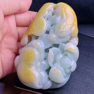 缅甸天然翡翠a货冰黄翡金蟾手玩件小摆件swj卡86.1-59.3-26.5mm