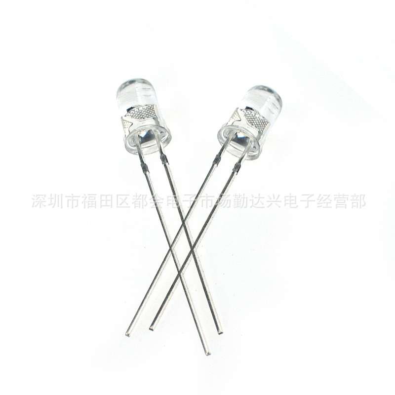 f3七彩快闪透明圆头3mmRGB自动闪七彩七色直插led灯珠发光二级管