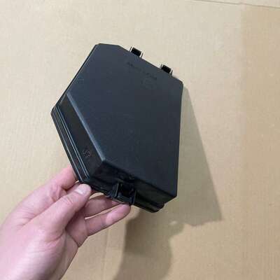 82662-02E60适用花冠卡罗拉雷凌保险盒机舱上盖汽配出口跨境热销