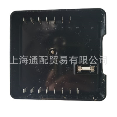 RIELLO利雅路比例调节RS70/M燃烧器用控制器RMG/M88.62C2程控器