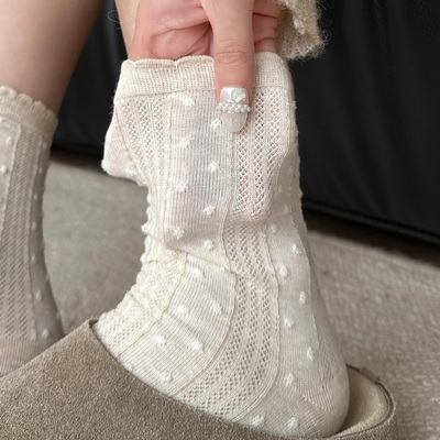 早秋特调~温柔奶杏！肌理感波点配勃肯好慵懒！姐妹们赶紧安排！