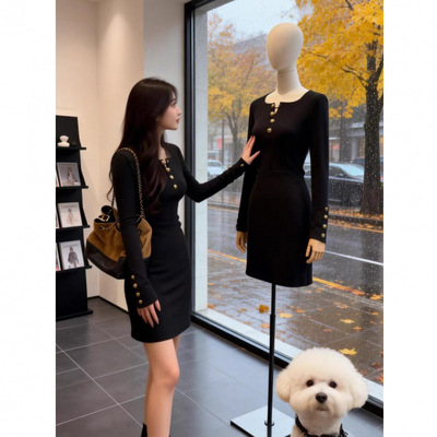 7786实拍现货感针织v领连衣裙女冬气质收腰显瘦长款搭大衣打