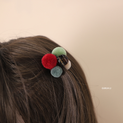 可爱彩色毛球发夹女小众高级感