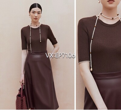 大雅家秋冬款咖色圆领半袖无缝一体绵羊毛针织衫 HFJAW9902A-1699