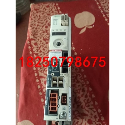 二手拆机施耐德伺服LXM32AD30M2成色如图功能包好。议价
