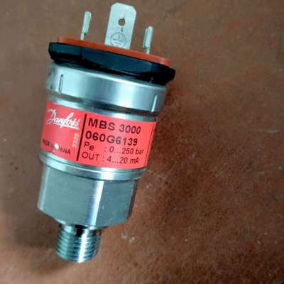 丹佛斯MBS3050 060G3582压力感测器工程机械液压油压感测器250bar