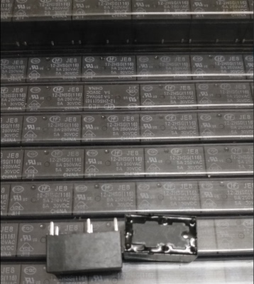 G6B-2214P-US DC12V 宏发继电器 HFE60P 12-2HSTG  两种通用的