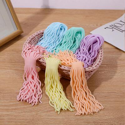 仿真意大利面条减压玩具小礼物小礼品马卡龙TPR弹力绳发泄创意