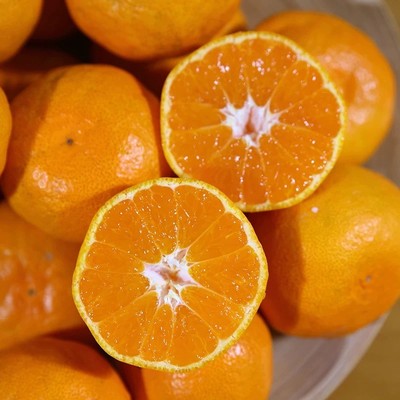 正宗临海涌泉蜜桔正宗临海涌泉蜜桔当季水果新鲜甜桔子无核蜜橘
