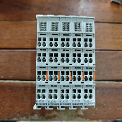 KL3222现货促销原装正品拆机二手BECKHOFF倍福模块成色漂亮实物