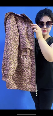 2026春秋新款时尚显瘦保暖风衣外套女中长款洋气大码宽松上衣夹克