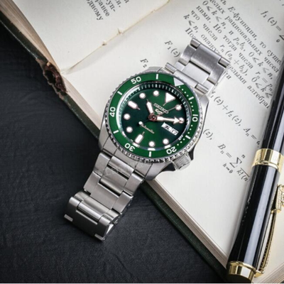 适用于精工新盾牌5号SRPD63K1手表防爆膜防刮膜钢化保护膜高清屏幕防指纹膜膜