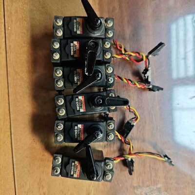 议价HITEC HS-5245MG舵机，成色如图，所见即所得，都可维修