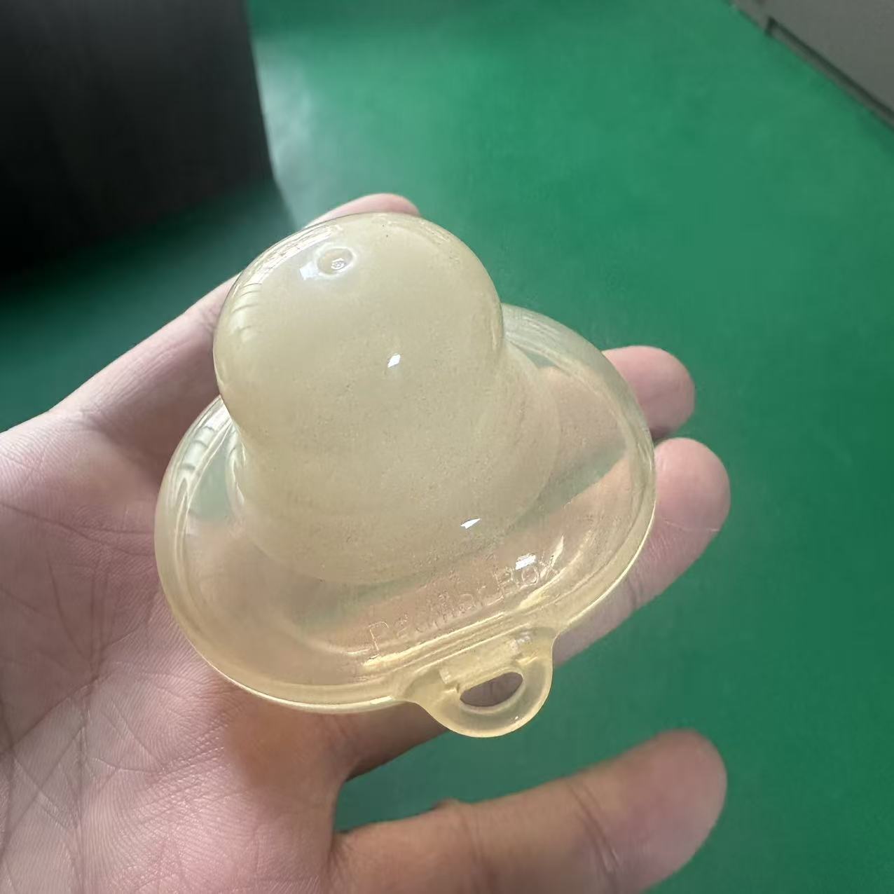 适配世喜佳尔优优新安怡安抚奶嘴收纳盒通用储存盒便携防掉高温