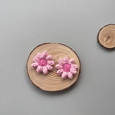 纯手工编织毛线耳环百搭显白粉色少女心夸张大花花可爱无耳洞耳饰