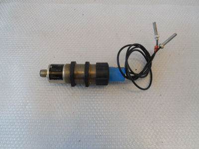 Wenglor UF66VCF3, Sn=1000mm + Wenglor 163-155-102 Glasfasers