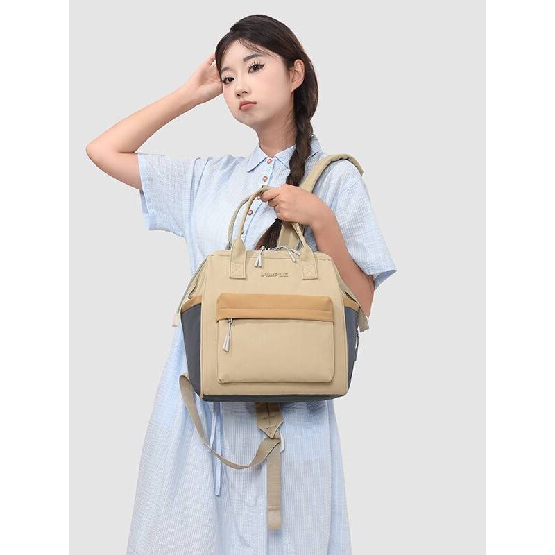 专柜品牌新款宝妈带娃多隔层分区收纳母婴外出背包日常散步遛娃轻