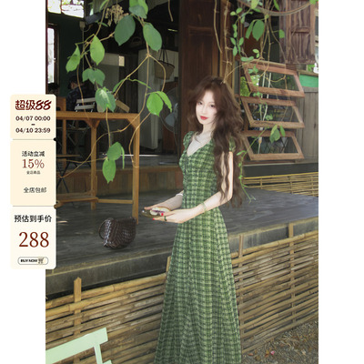 吃绿色菜A摆长款连衣裙女