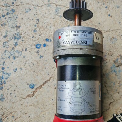 议价SANYO DENKI D8G-516直流减速电机件可维修