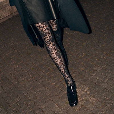 XL25秋冬新品德国kunert 30D FLORAL黑色超细提花T裆无足型连裤袜