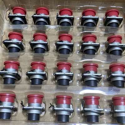 【现货 】HVG1S403FC插头Amphenol/安费诺圆形连接器 5P全新