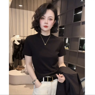 《姚家优麦汇》Y1171早春款圆领设计感时尚百搭短袖显瘦上衣款女