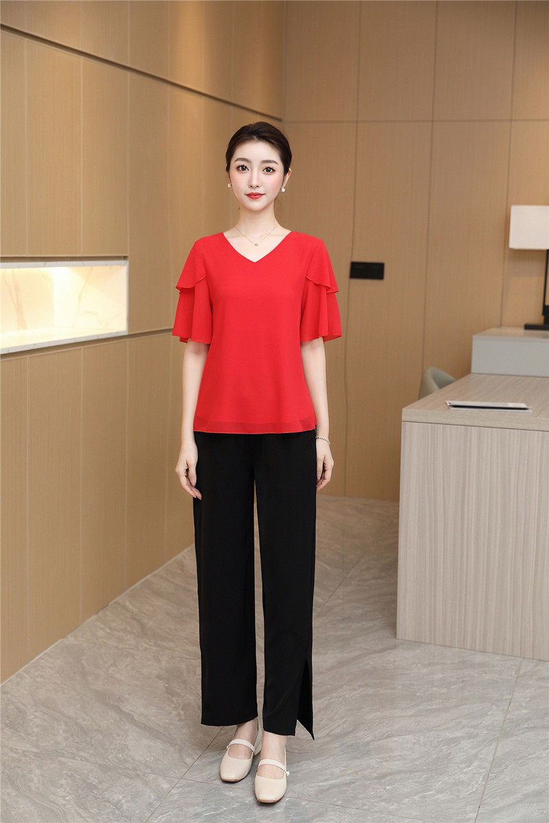 2026年夏季新款短袖t恤女装大码V领上衣宽松遮肚子洋气妈妈雪纺衫