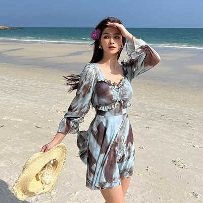 连体泳衣女高级感裙式长袖遮肉显瘦大妈胖mm保守休闲度假温泉泳装