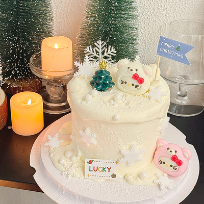 2025圣诞节可爱kt熊蛋糕装饰摆件卡通hellokitty节日烘焙装扮插件