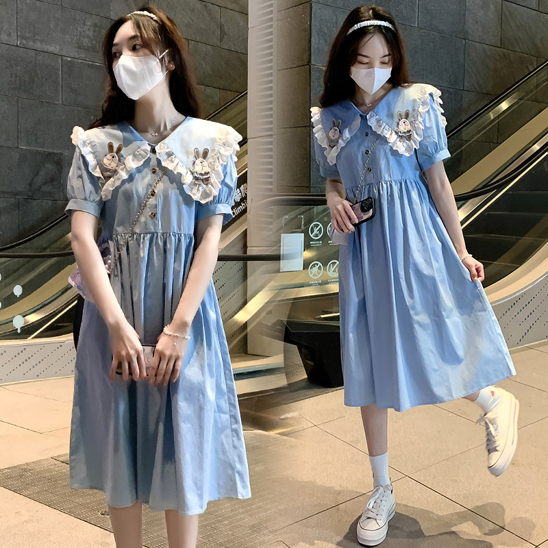 小清新蓝色连衣裙少女夏季学院风甜美刺绣娃娃领收腰显瘦中长裙子