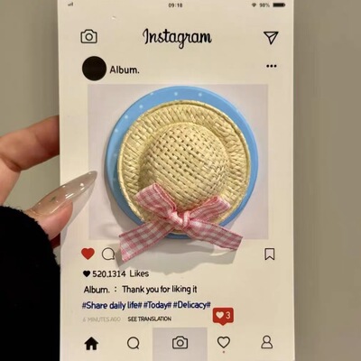 粉色蝴蝶结草帽磁吸支架适用于 MagSafe手机强力磁吸伸缩支架桌面