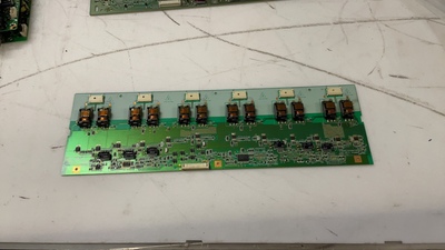 海信TLM3207A高压板T87029.14