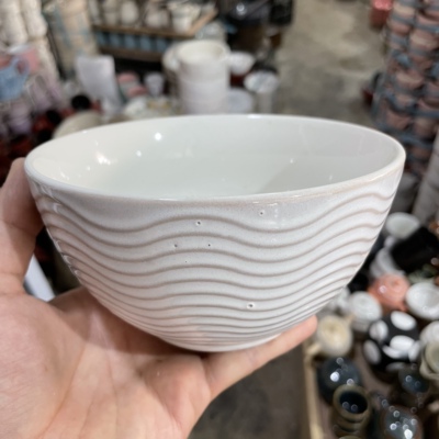0677复古白粗陶麻点浮雕波浪线条大饭碗5.7英寸微瑕家用陶瓷菜碗
