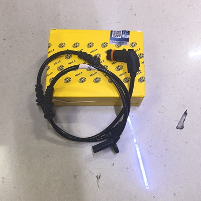 适用福建奔驰V级V260 V300 威霆 W448W447车轮转速传感器ABS线