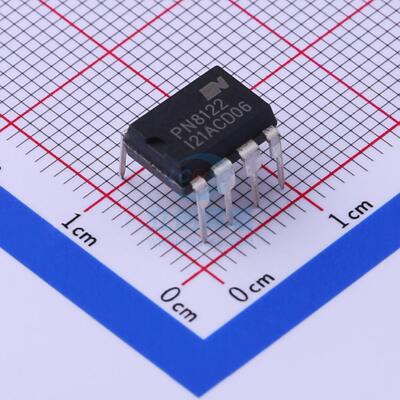 AC-DC控制器和稳压器 PN8122 DIP-7  全新原装进口
