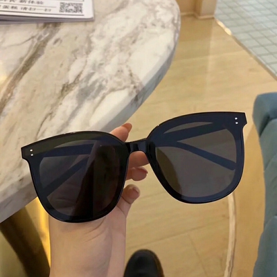 2026新款网红太阳镜女韩版潮复古圆框大框时尚墨镜女显瘦防紫外线