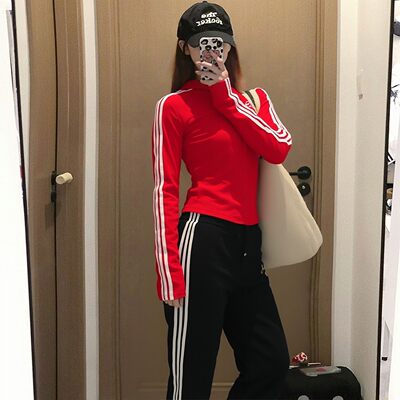 阿迪达斯连帽卫衣女时尚内搭上衣