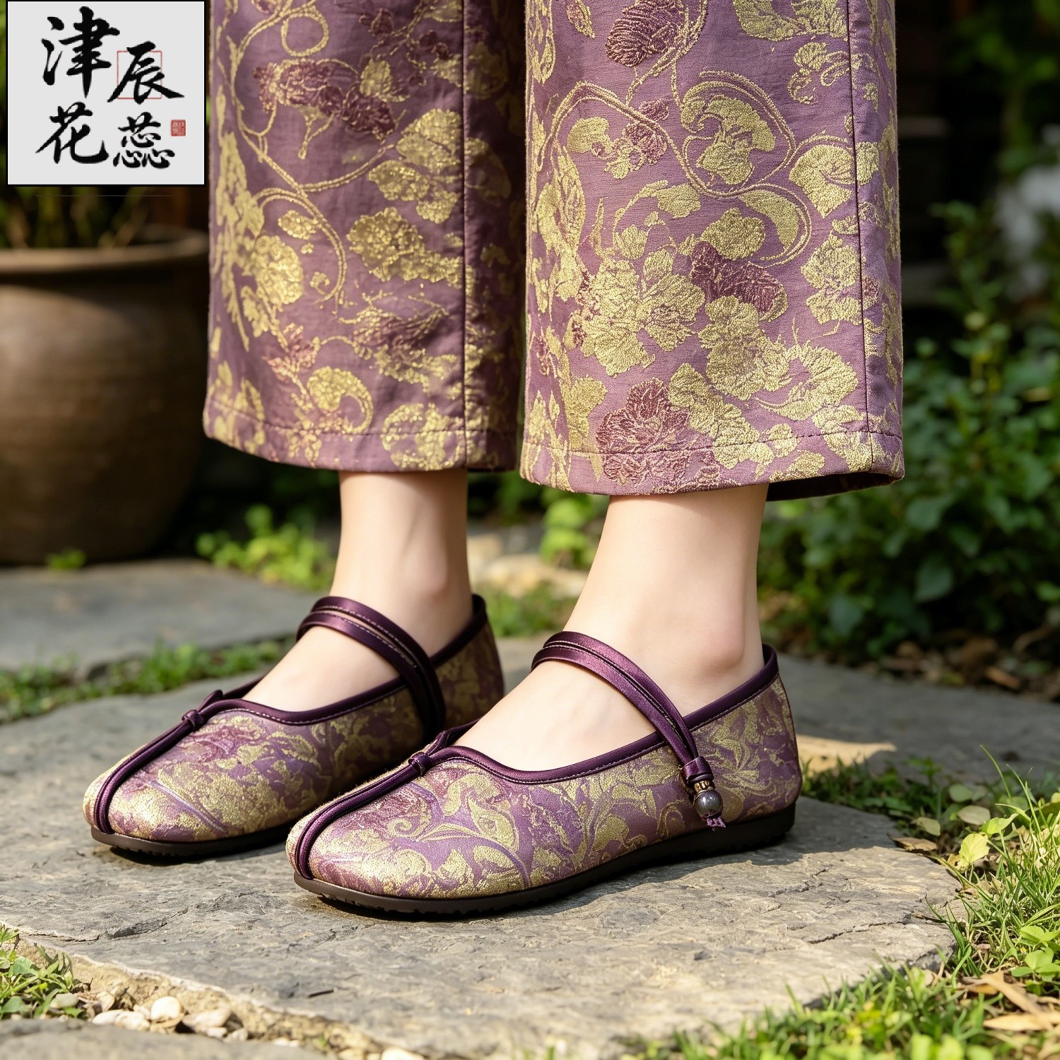 2026浮光锦传统新款桑蚕丝缎面织锦新中式手工布鞋女款绣花国风鞋
